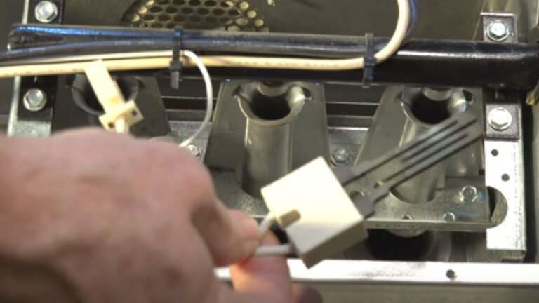 Trane Furnace Red Light Flashing [All Blinks Solved] - FireplaceHubs